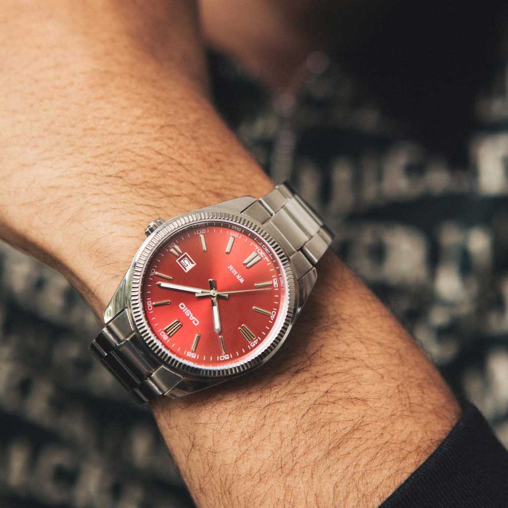 Reloj Casio Análogo MTP-1302PD-4AVEF Rojo 38,5mm - Dando la Hora ...