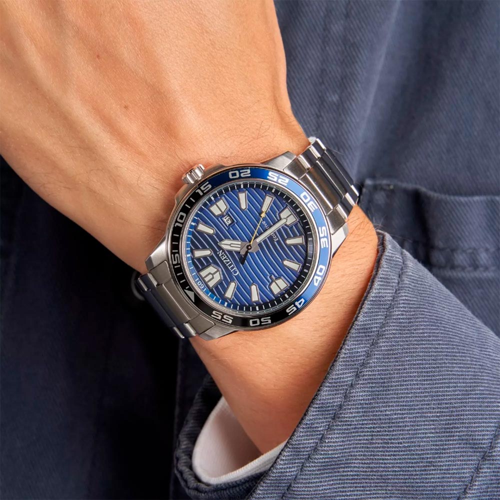 Reloj Citizen Eco- Drive AW1525-81L Solar 44mm - Dando la Hora - Dando ...