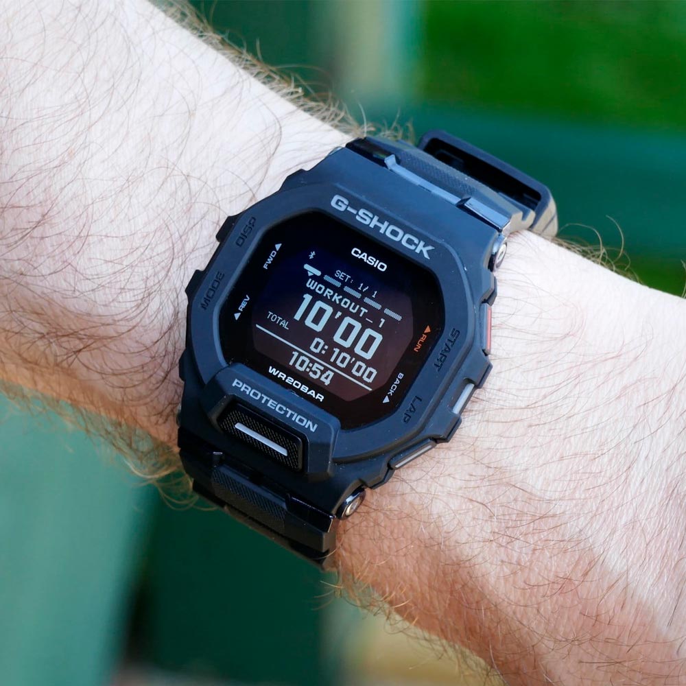 Reloj Casio G-Shock G-SQUAD GBD-200-1DR Bluetooth - Dando la Hora ...