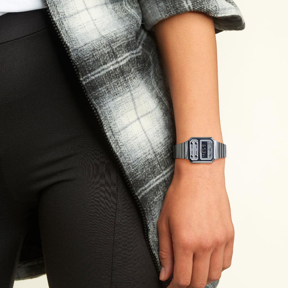 Reloj Casio Vintage A100WE-7BDF Alien F-100 Plateado - Dando la Hora ...